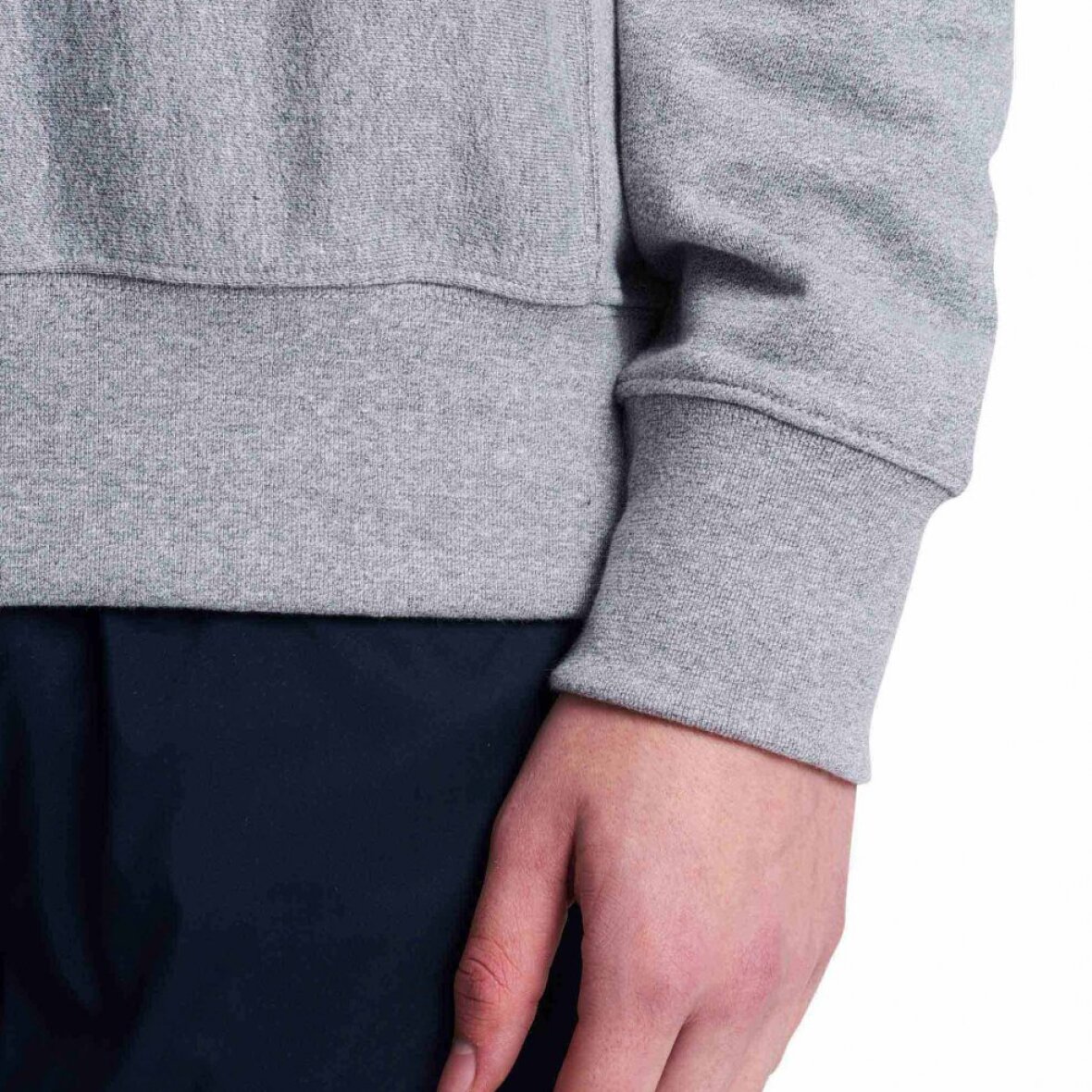 Wood Wood Grå Mel. Wood Wood Larry Sweat - Shop online nu